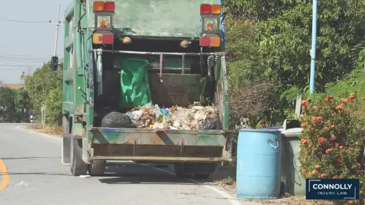Common Hazards Faced by Garbage Truck Drivers and Garbage Collectors in ...